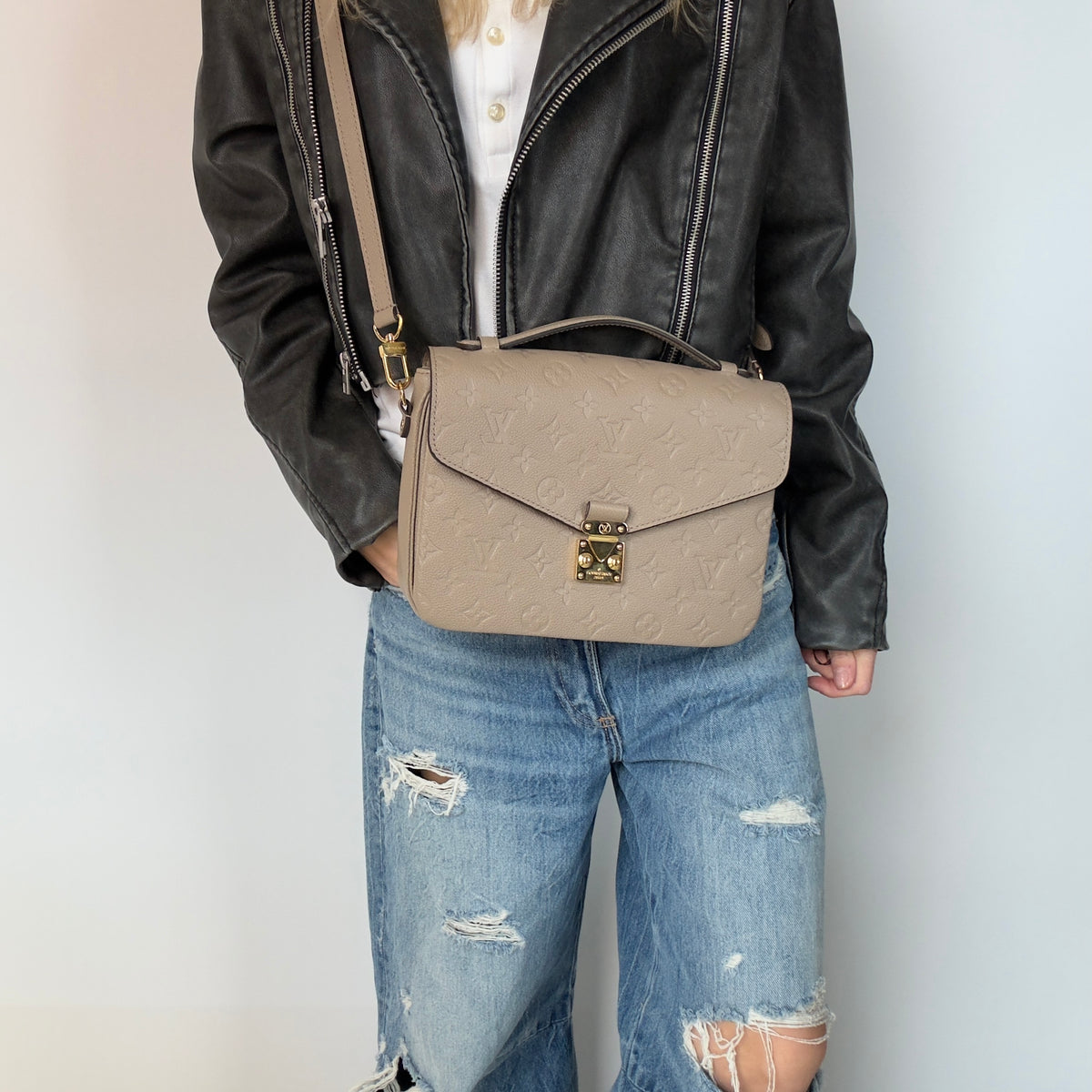 Louis Vuitton Turtle Dove Empreinte Crossbody Bag | QUEEN MAY